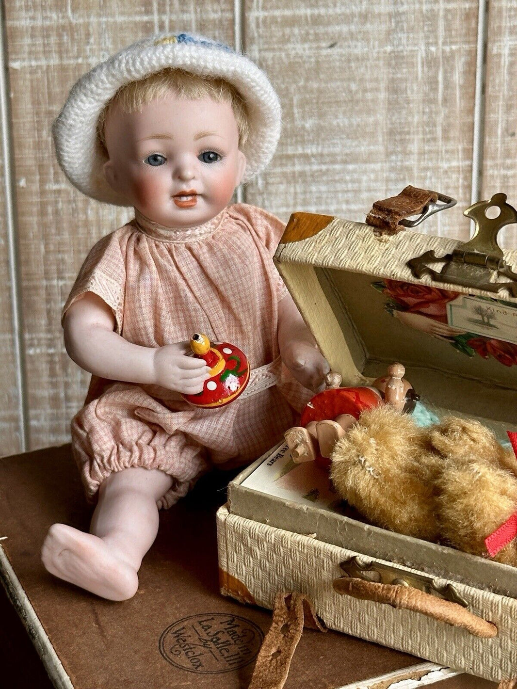 Doll Kingdom Us. Shop for Artist, Vintage and Antique Dolls